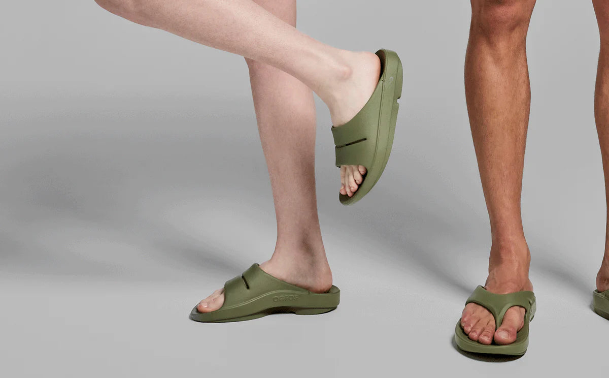 OOFOS Women's OOahh Recovery Slides - Foliage – oofos.com.au